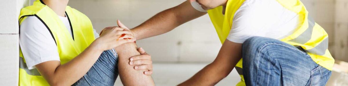 Workers' Comp vs Employer Liability - 1800THELAW2